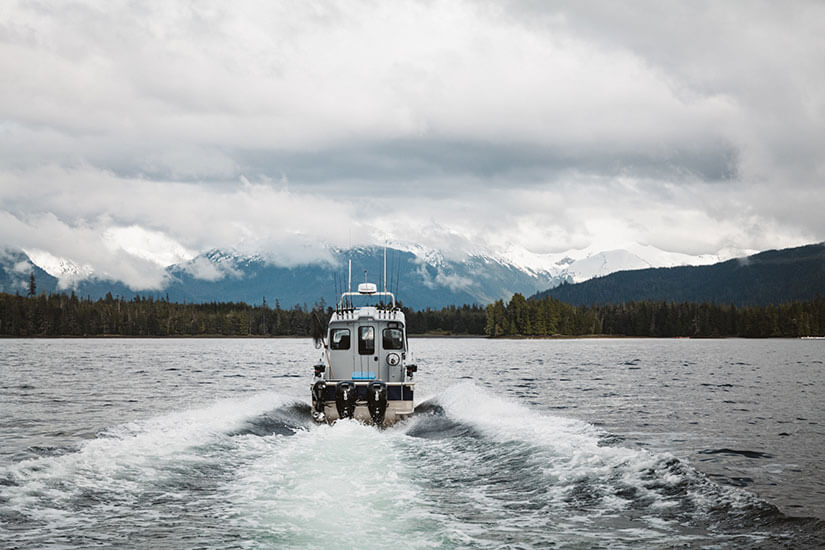 5 Crucial Tips for Safe & Enjoyable Winter Boating