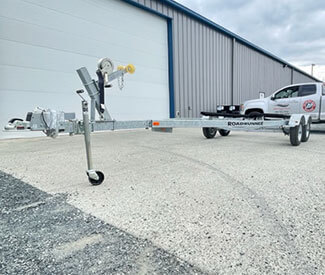 Road Runner 4500 lbs Short Tandem Axle Bunk Trailer with Disc Brakes ...